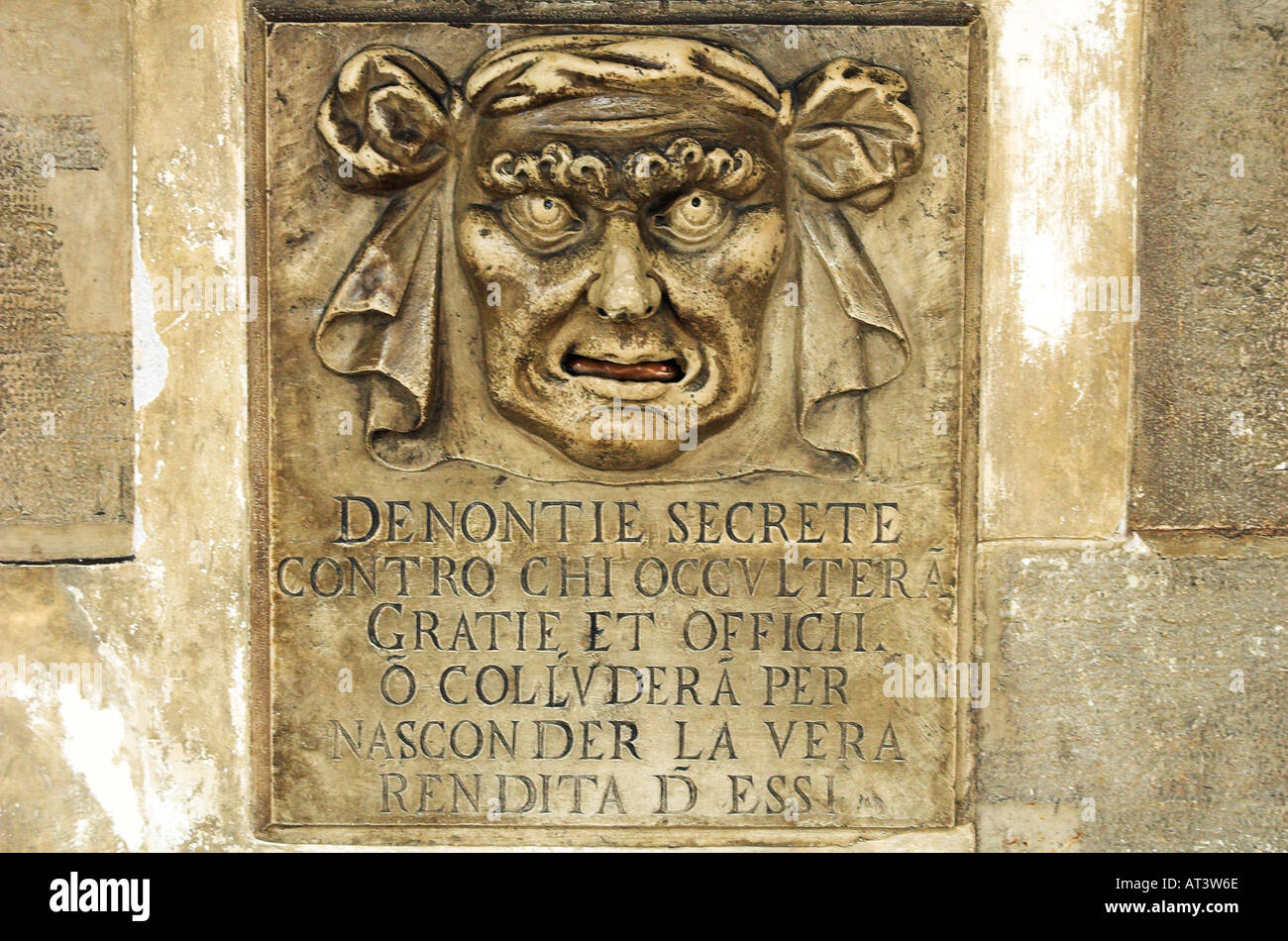 Denunciation hi-res stock photography and images - Alamy