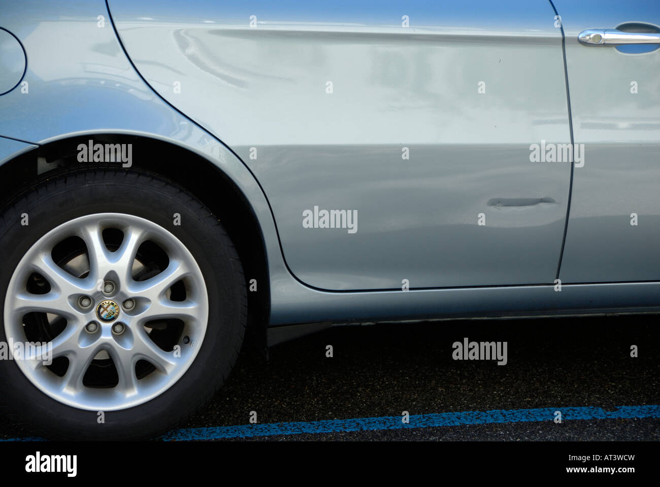 Car scratch hi-res stock photography and images - Alamy