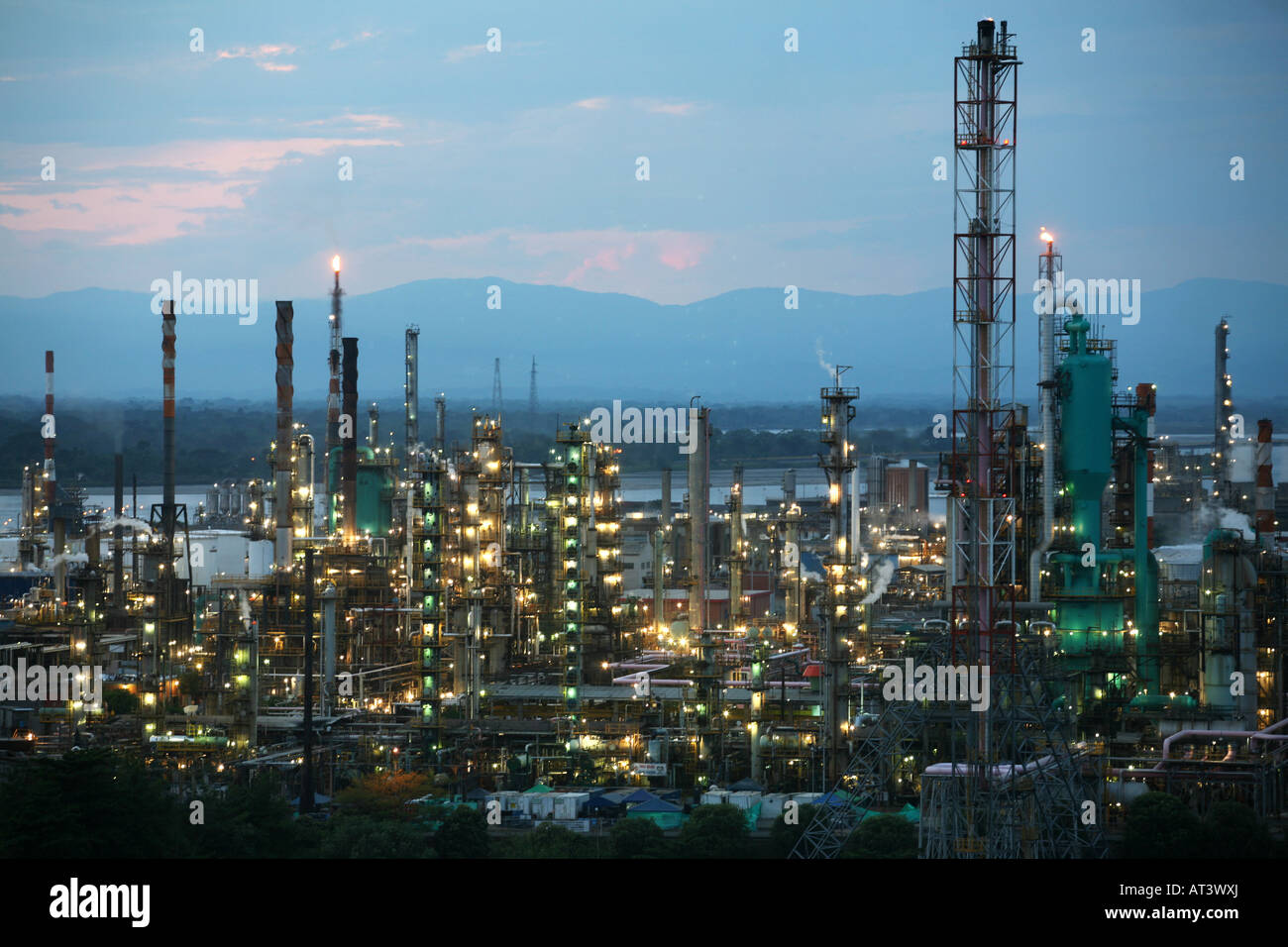 Oil is the biggest revenue of Colombia The main oil refinery is in ...