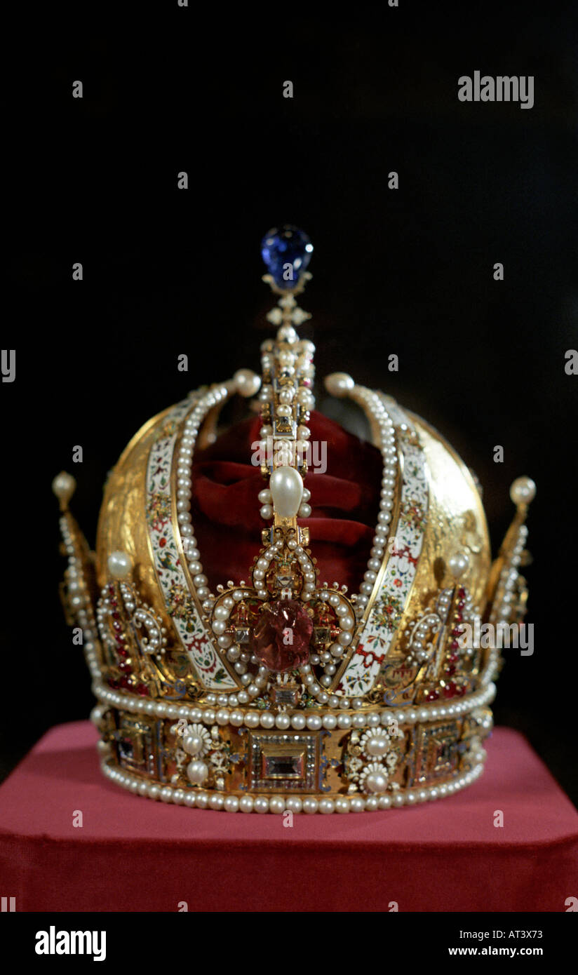 The Austrian imperial crown - originally the crown of Rudolph II Stock ...