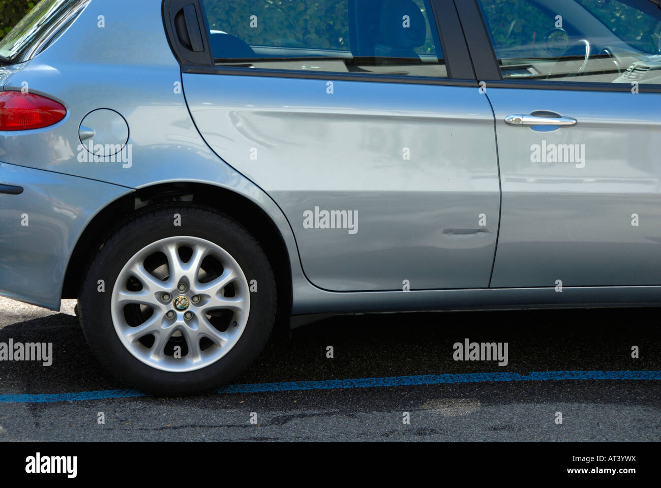 Car scratch hi-res stock photography and images - Alamy