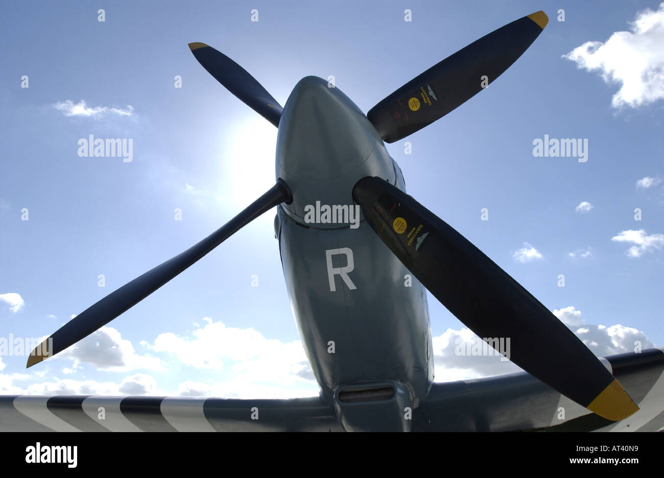 Showing the shaft hi-res stock photography and images - Alamy