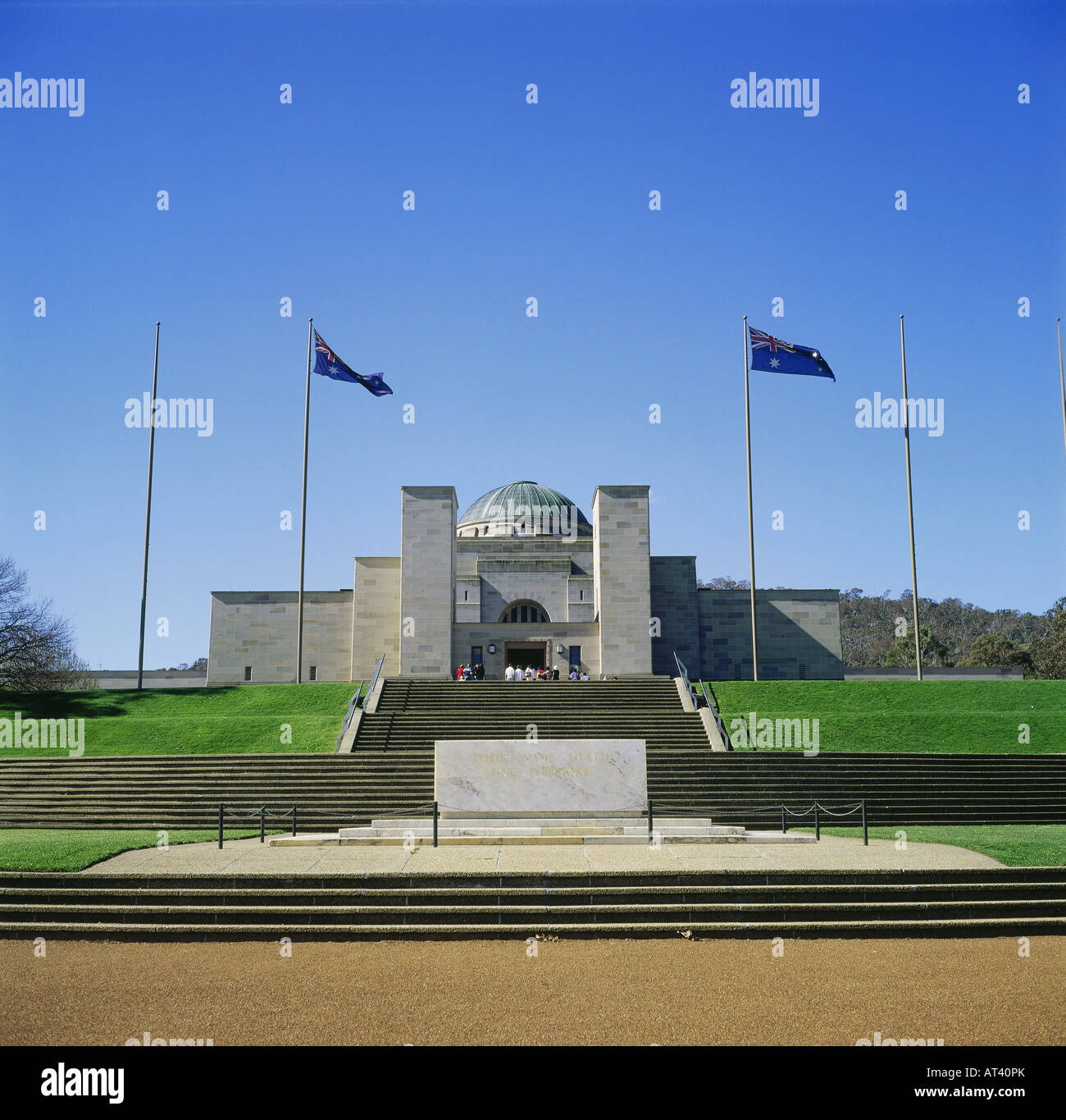 Canberra war memorial hi-res stock photography and images - Alamy