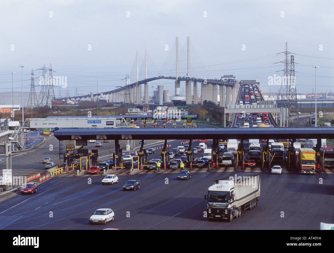 Thames tolls hi-res stock photography and images - Alamy