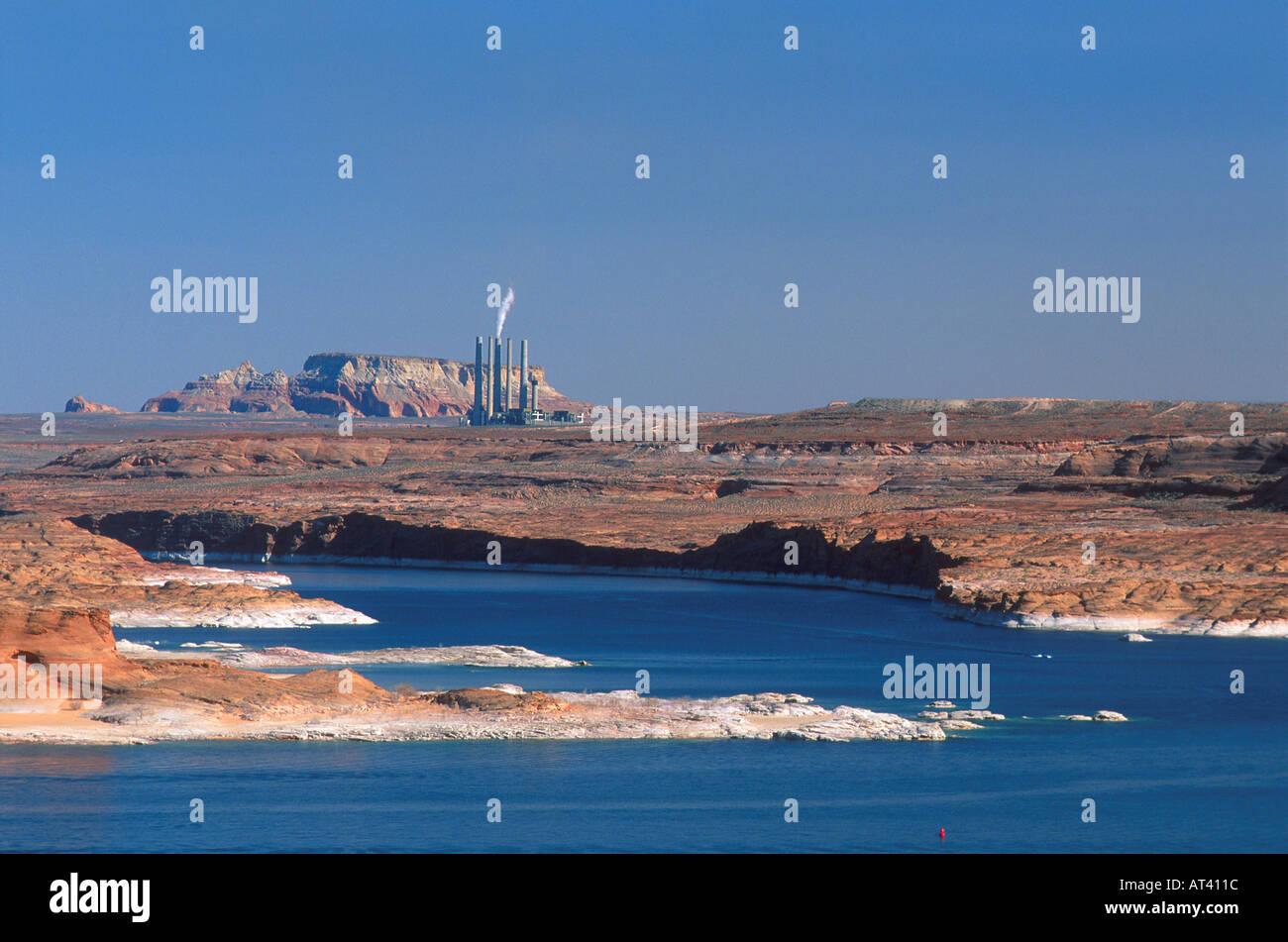 Power plant at Lake Powell in Page Arizona Stock Photo - Alamy