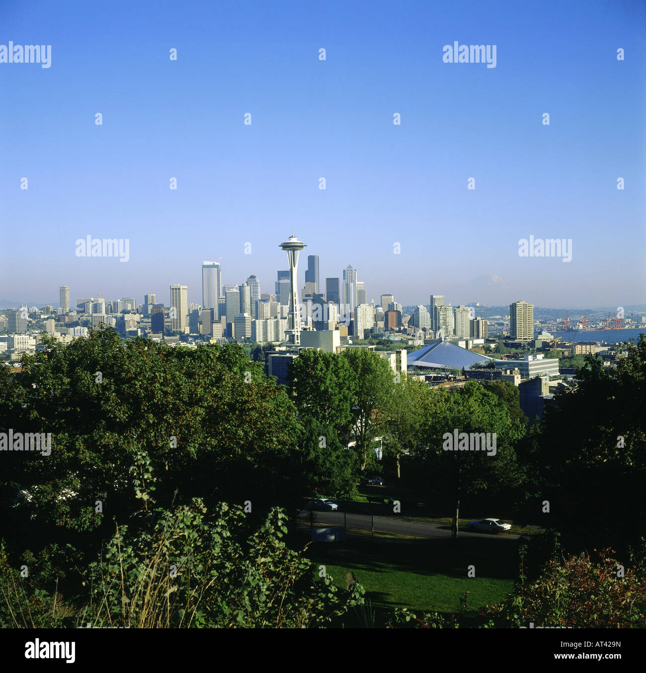 Seattle skyline views hi-res stock photography and images - Alamy