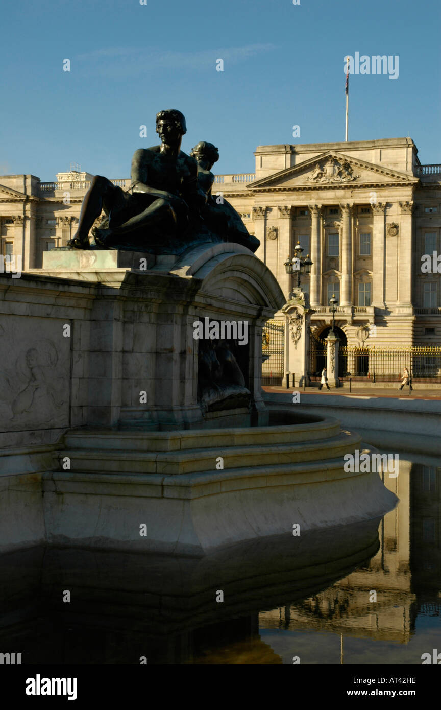 Victorian Water Fountain Memorial High Resolution Stock Photography and ...