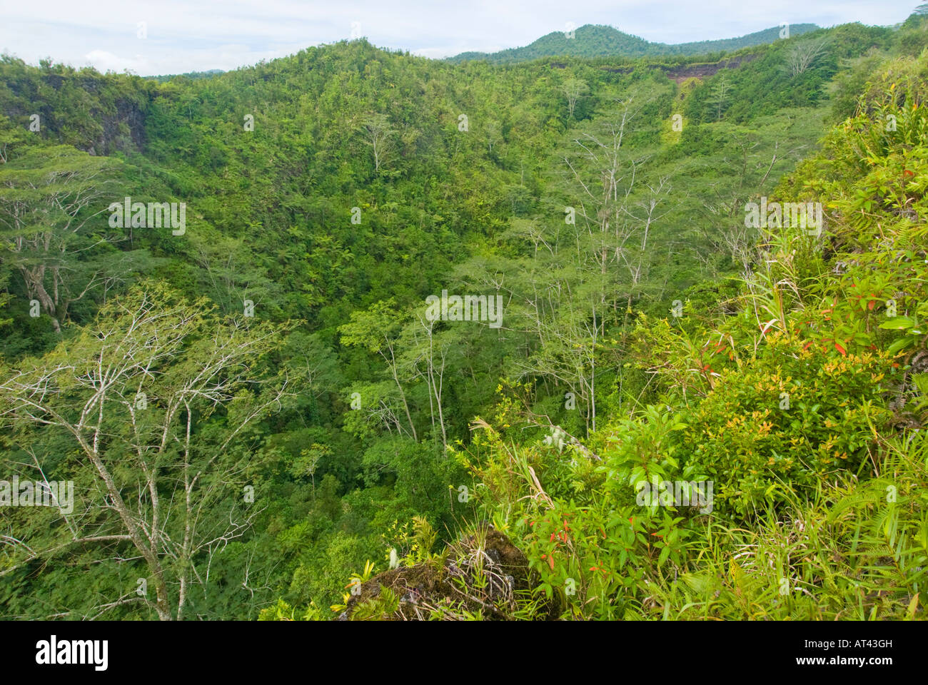 SAMOA ISLAND Savaii Mt. Matavanu mount crater lava volcano home of ...