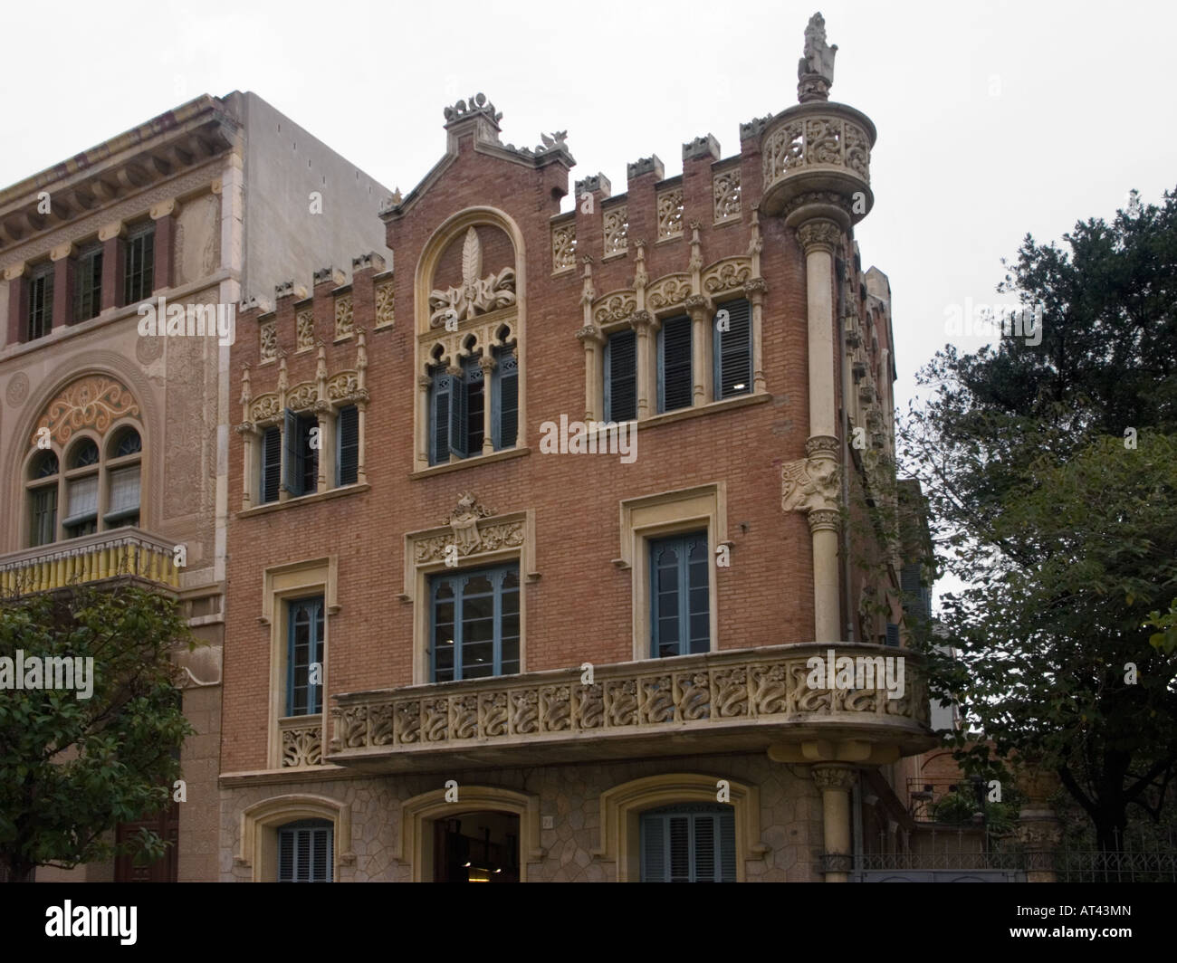 Casa Rull, Reus, Spain Art Nouveau building by Lluís Domènech i ...