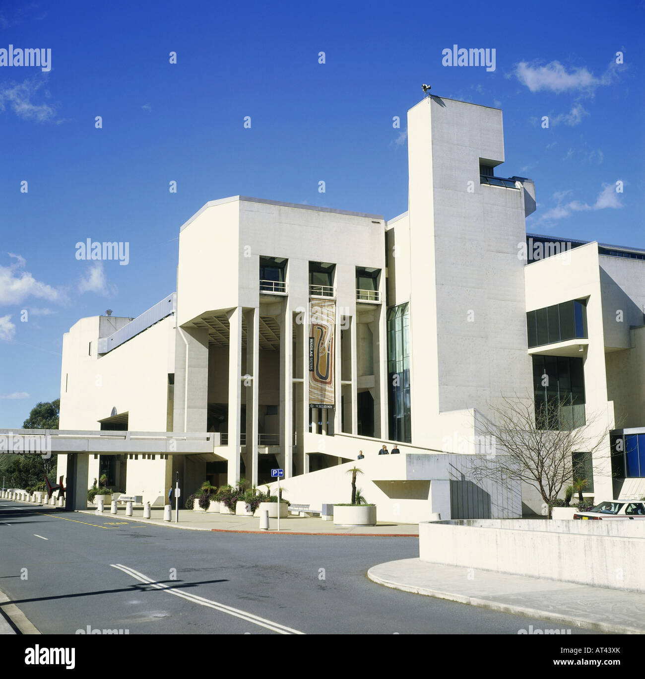 National gallery of australia canberra hi-res stock photography and ...