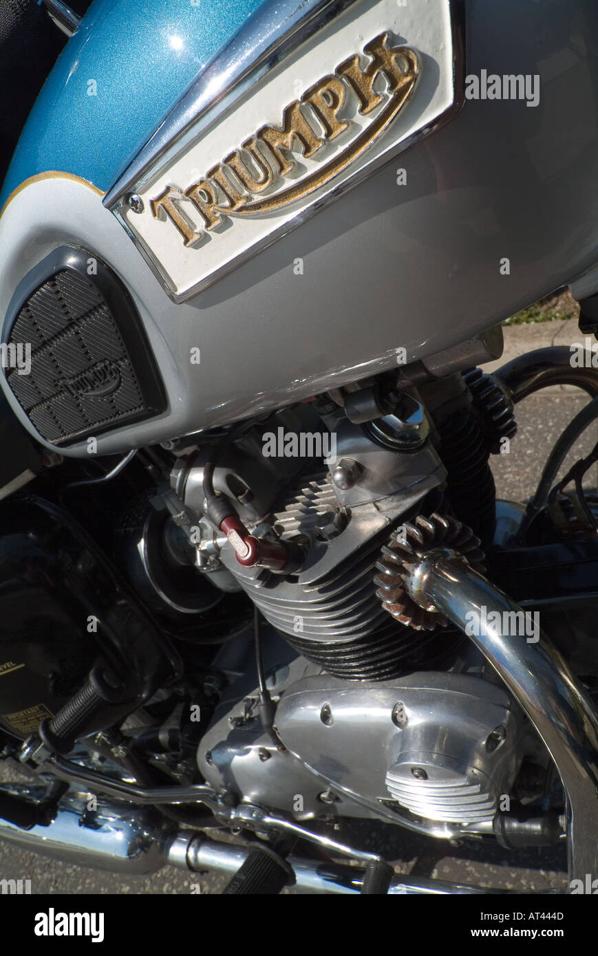 classic english motor cycle triumph bike motorcycle motorbike oil drip ...