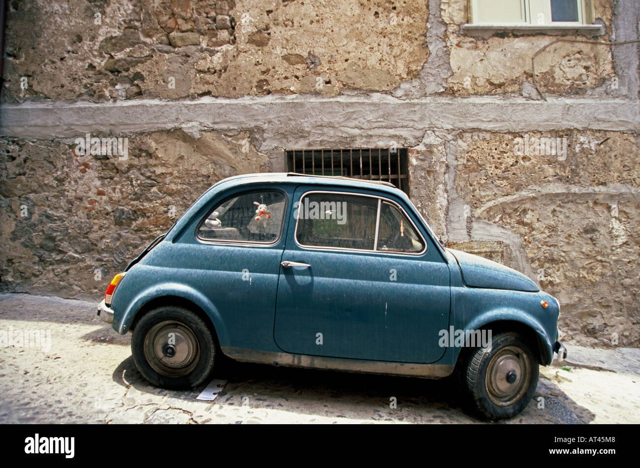 Sicily old fiat 500 hi-res stock photography and images - Alamy