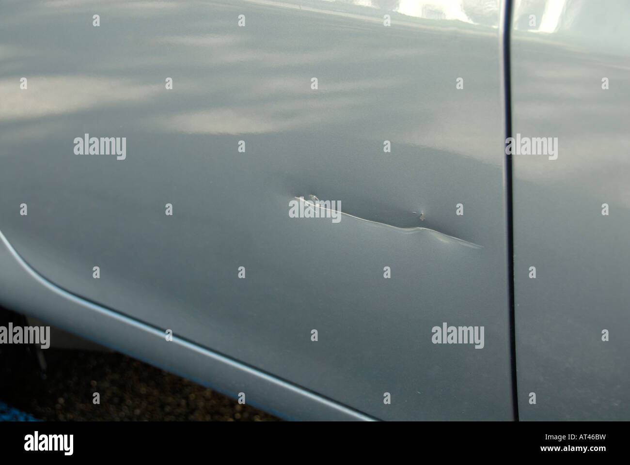 Car scratch hi-res stock photography and images - Alamy