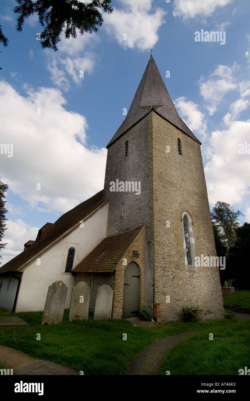 St nicholas church compton surrey hi-res stock photography and images ...