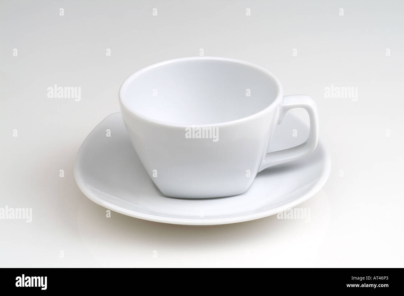 Empty tea cup Stock Photo - Alamy