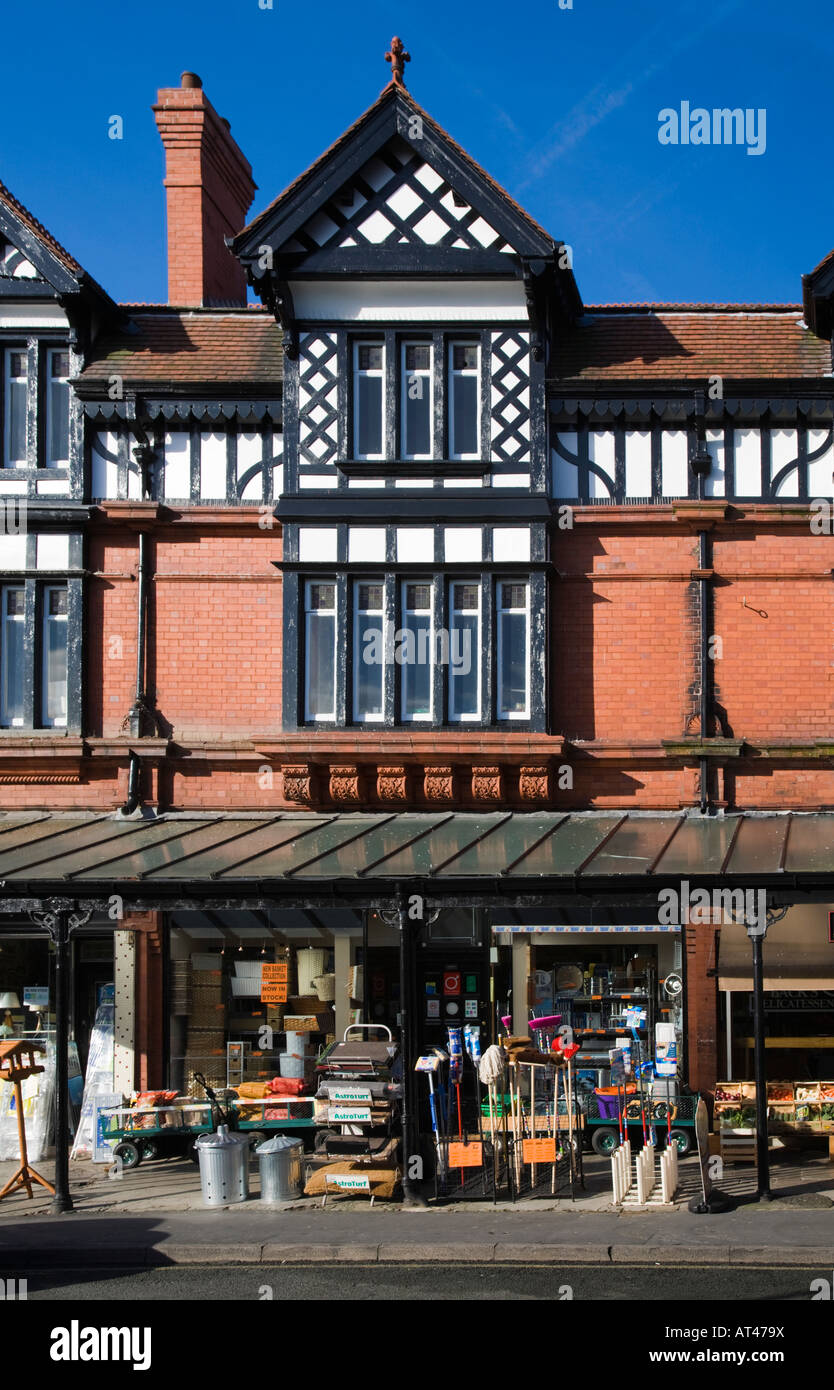 Victorian shopfront hi-res stock photography and images - Alamy