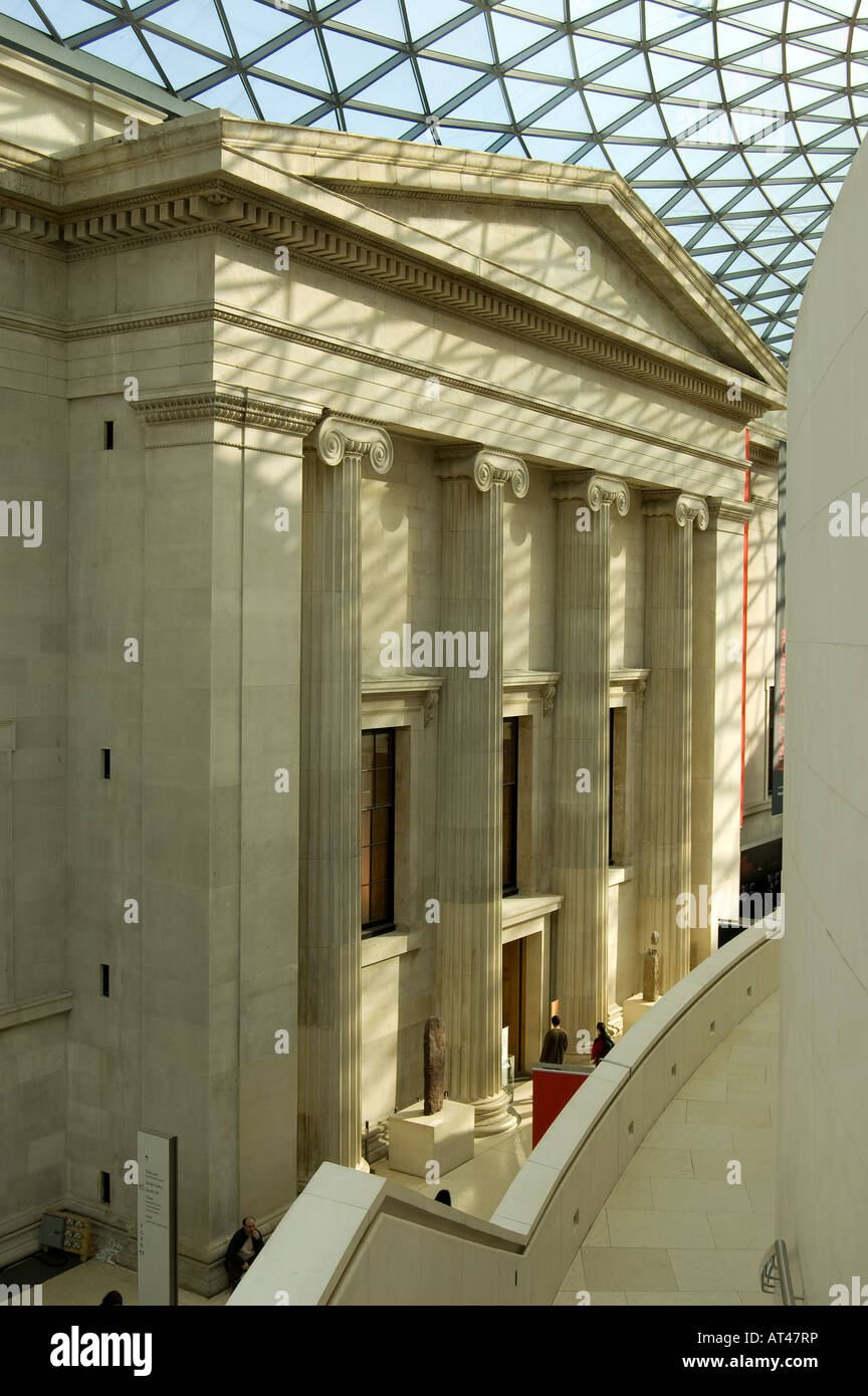 Ledge staircase hi-res stock photography and images - Alamy