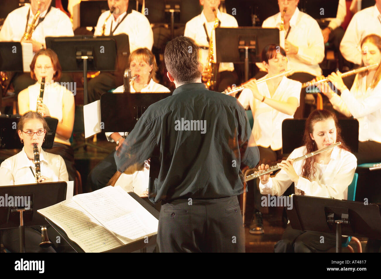 Conductor podium hi-res stock photography and images - Alamy