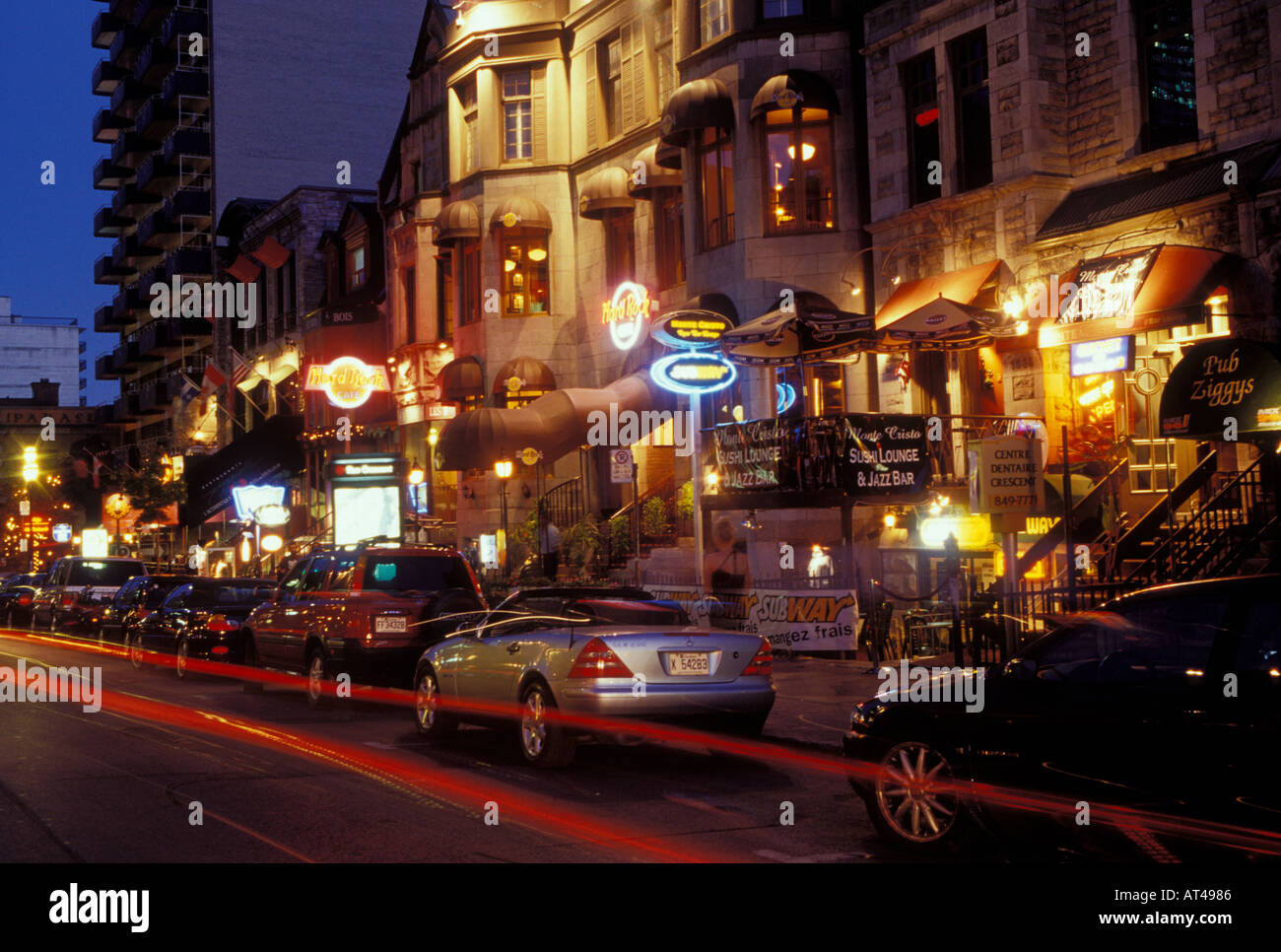 Crescent street in montreal hi-res stock photography and images - Alamy