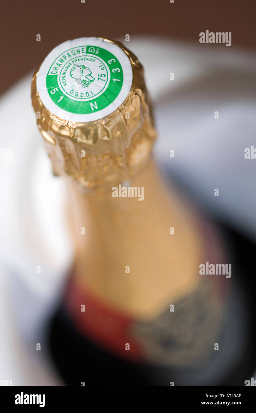 French champagne hi-res stock photography and images - Alamy