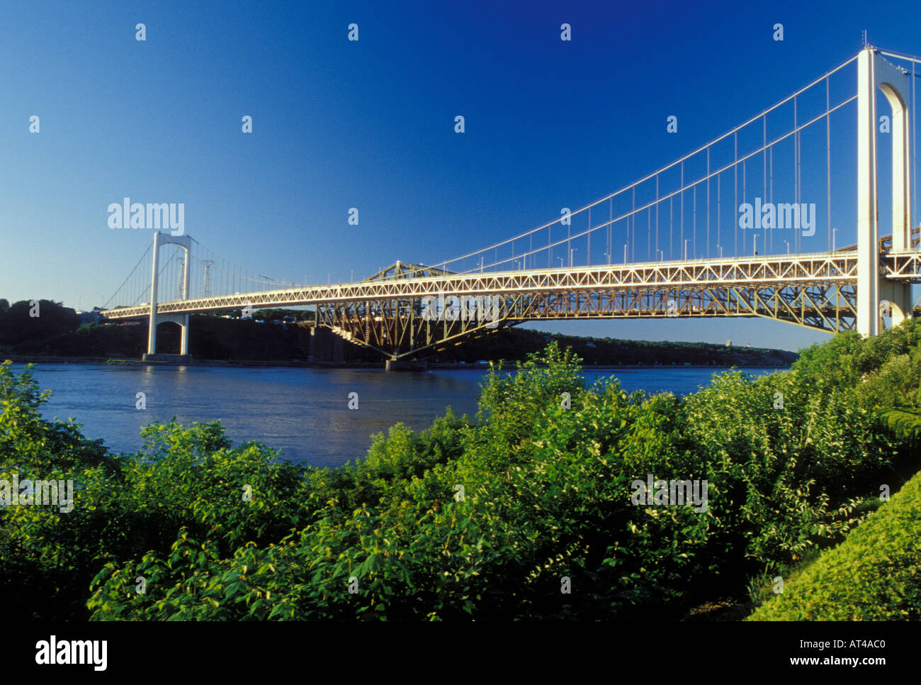 Pont structure photos hi-res stock photography and images - Alamy