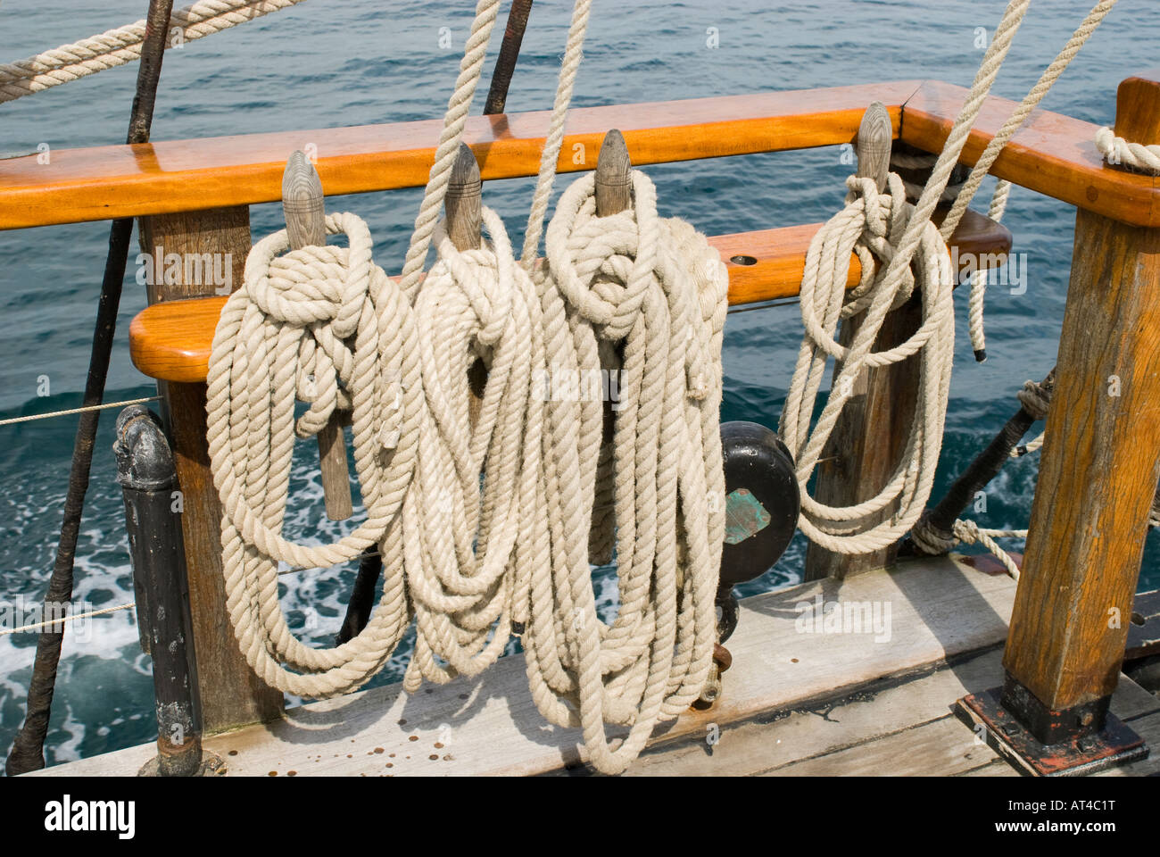 Rope detail on a sailing ship Stock Photo - Alamy
