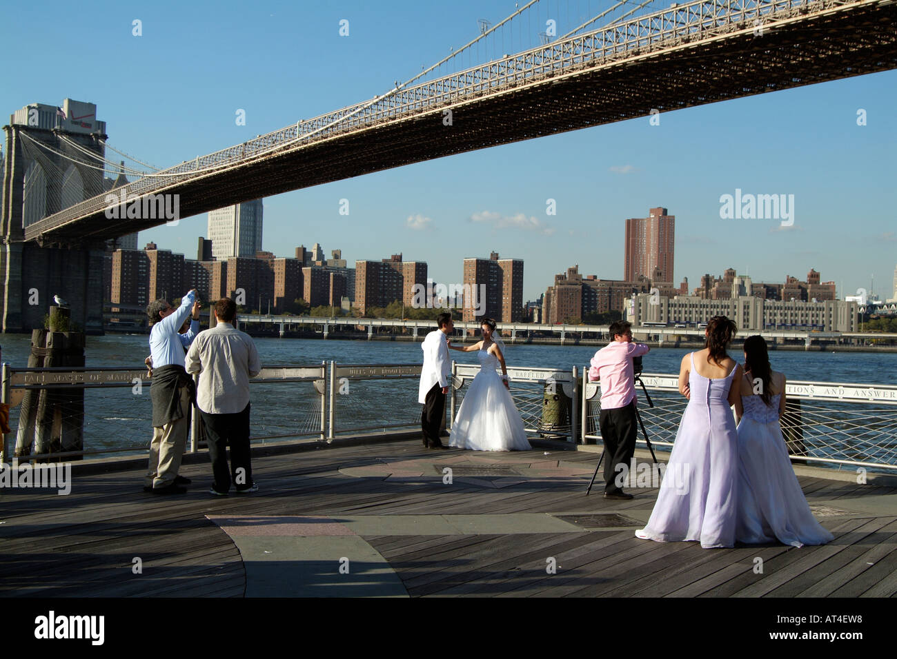Bride and groom pose for wedding day pictures, Brooklyn,New York,USA ...