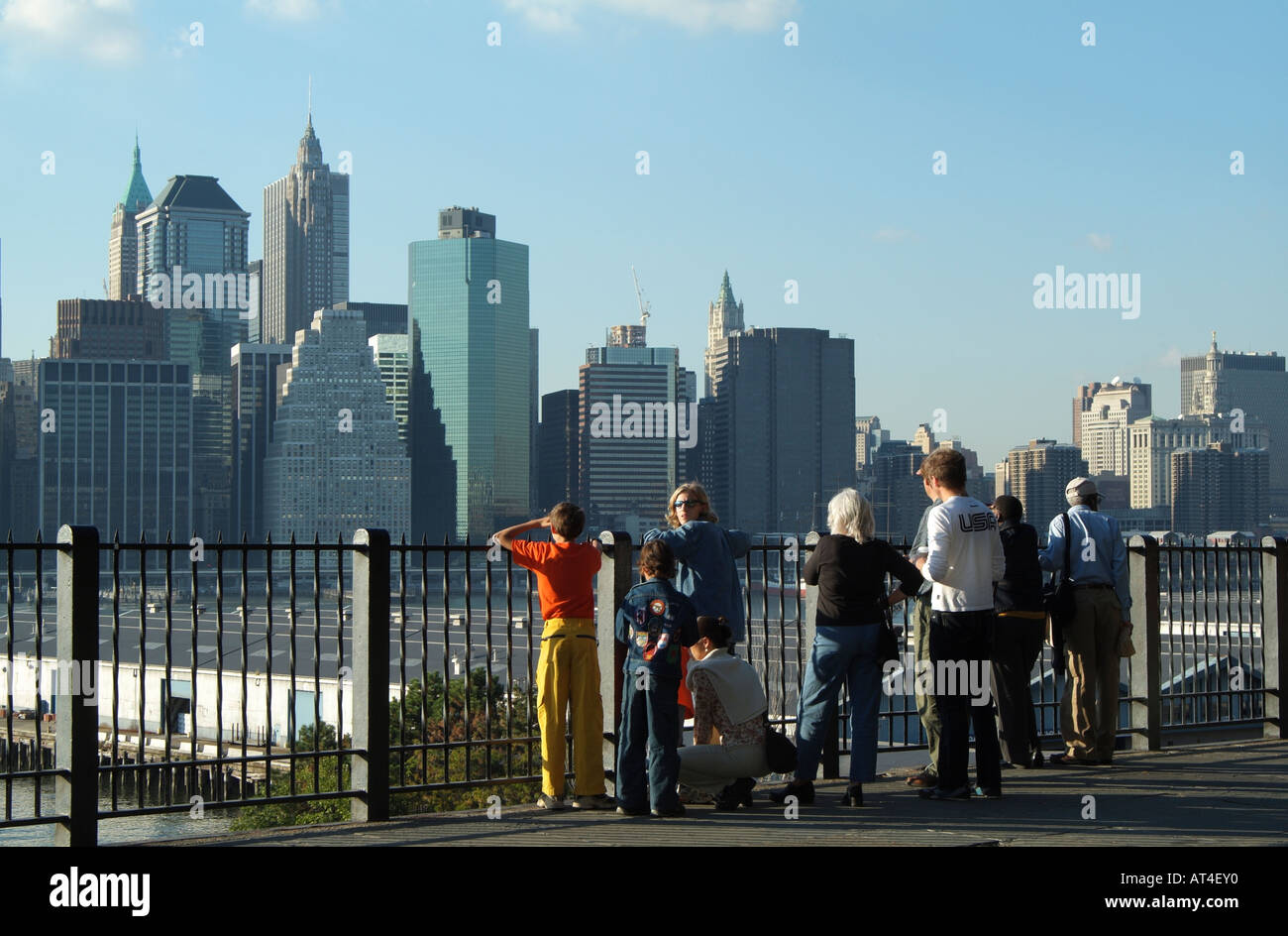 Manhattan skyline New York USA. Tourists viewing from Brooklyn Stock ...