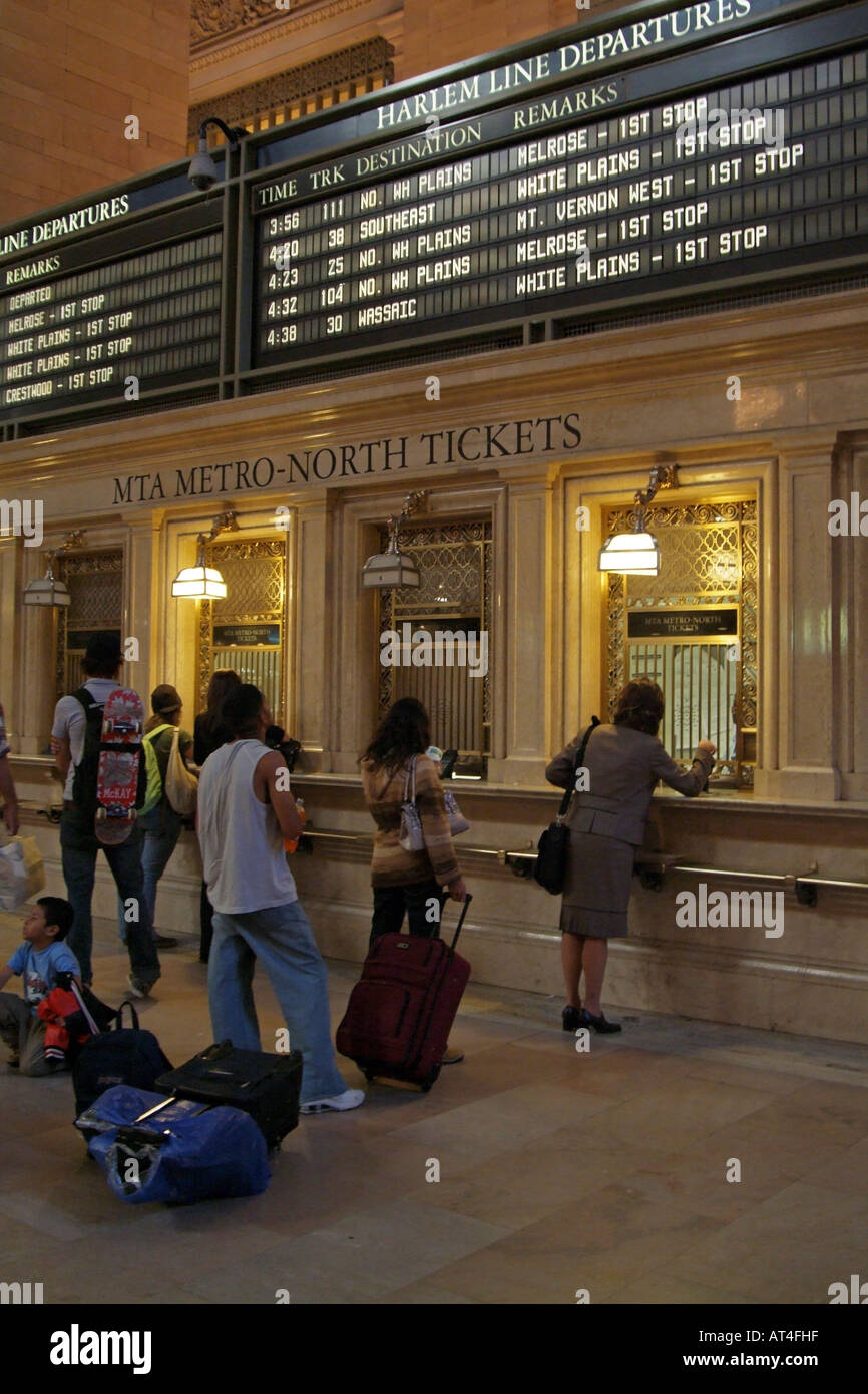 Railway stations new york hi-res stock photography and images - Alamy