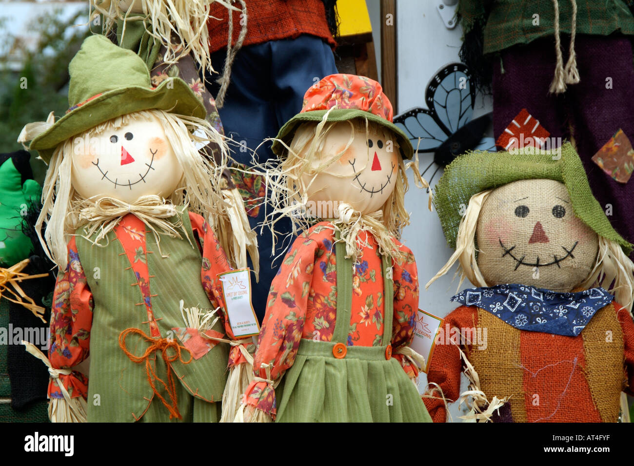 Male straw figures hi-res stock photography and images - Alamy