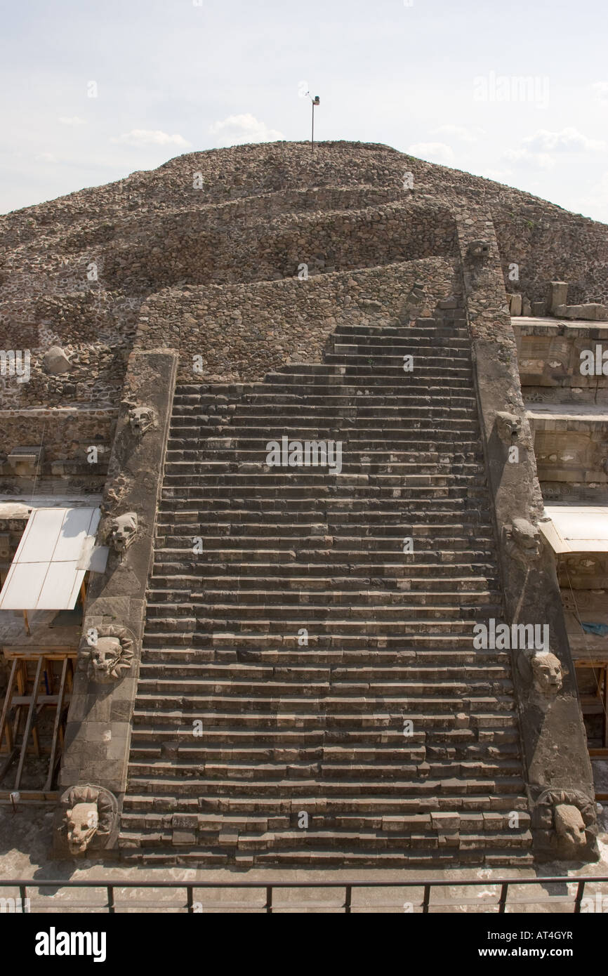 Temple of tlaloc hi-res stock photography and images - Alamy