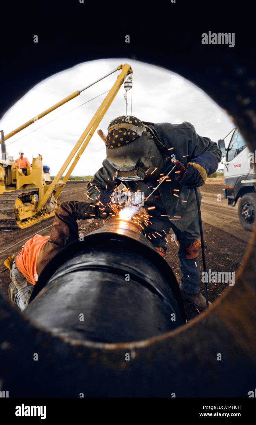 Pipe welders hi-res stock photography and images - Alamy