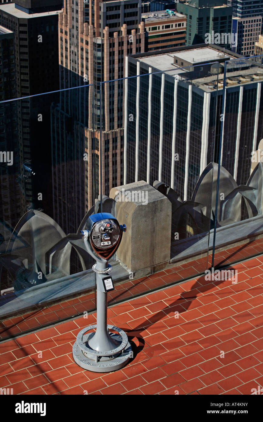 VIEWING STATION TOP OF THE ROCK ROCKEFELLER CENTER NEW YORK CITY Stock ...