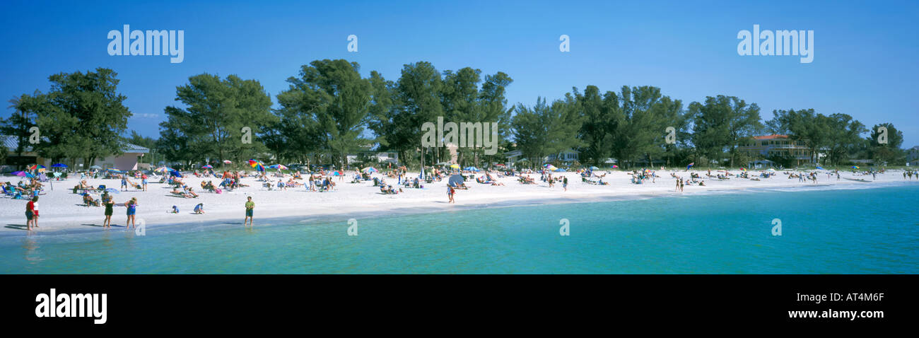 Manatee County Public Beach on Anna Maria Island on the Gulf Coast of ...