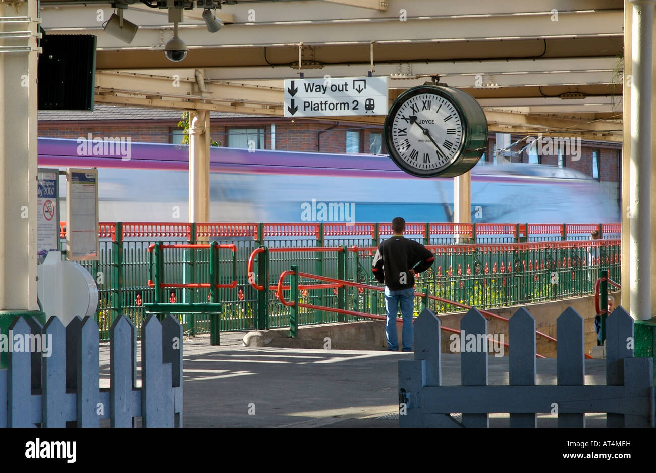 Carnforth station clock hi-res stock photography and images - Alamy