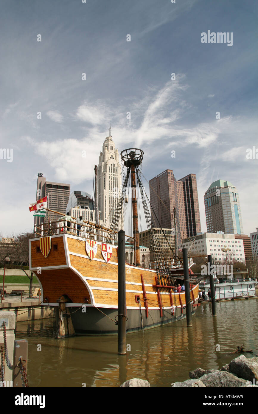 The Santa Maria replica Sailed by Christopher Columbus in 1492 Columbus ...