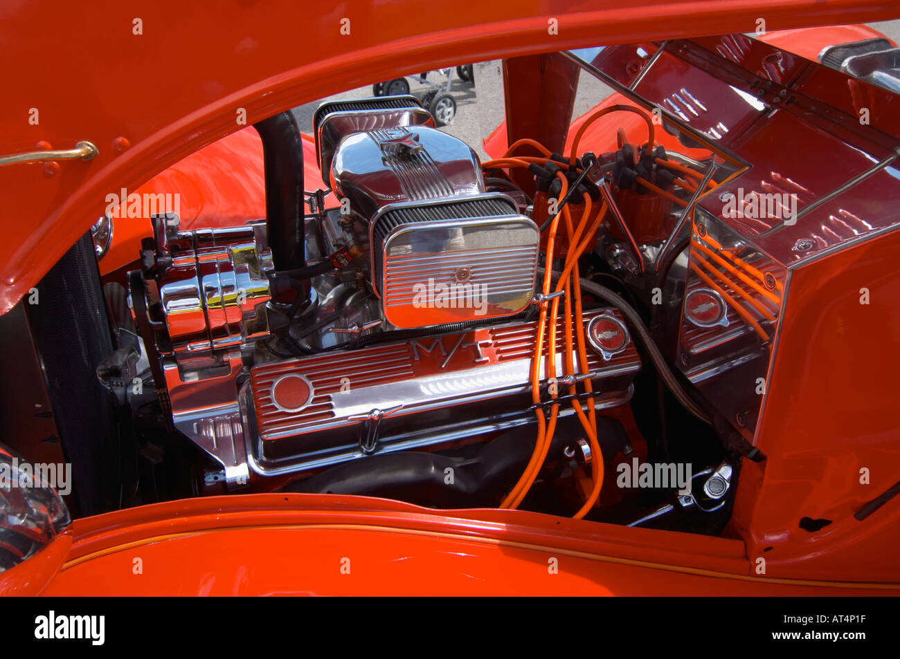 American V8 chromed hot rod engine Stock Photo - Alamy