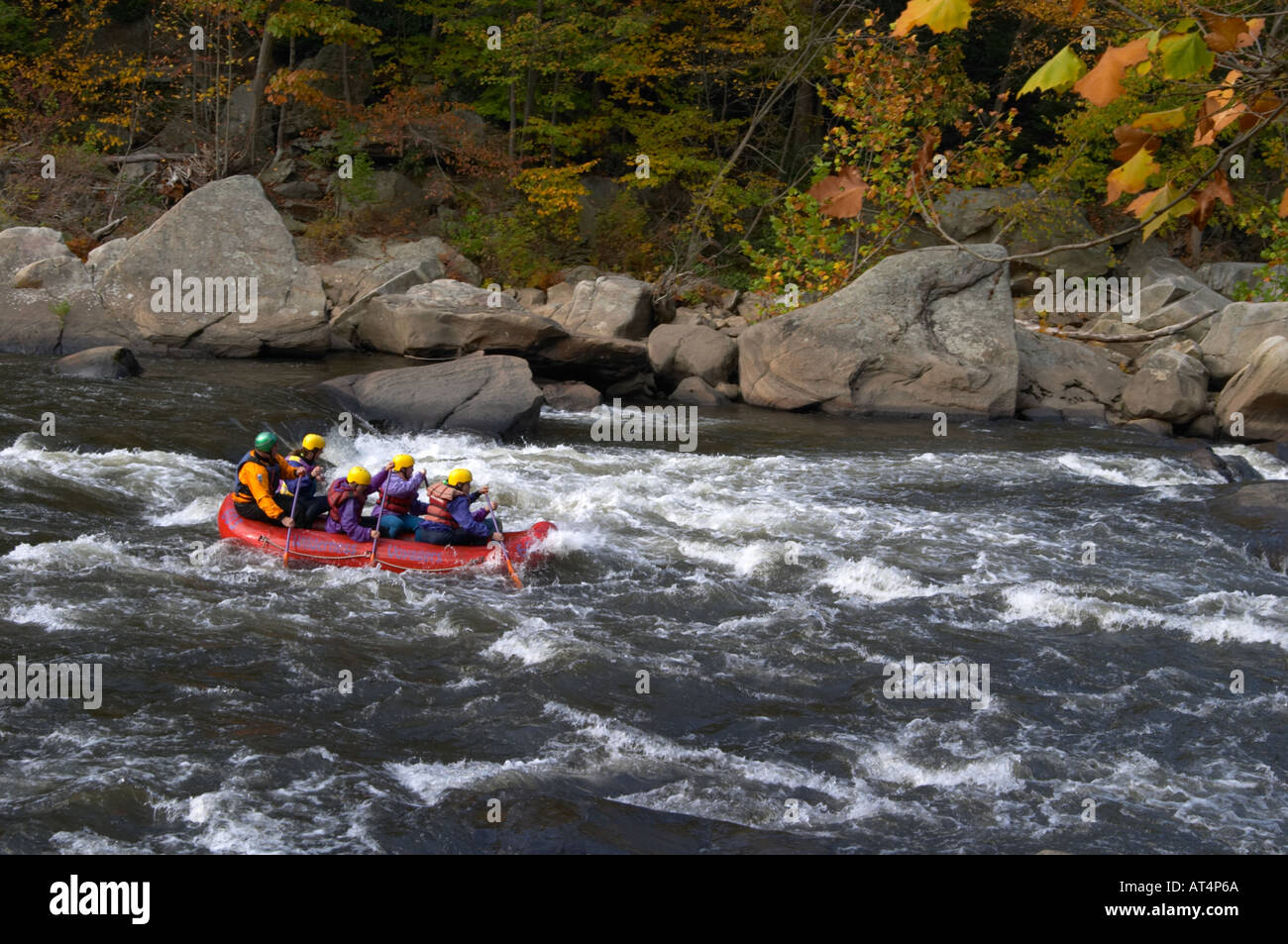 Rafting in the Youngiogheny River in Ohiopyle State Park in ...