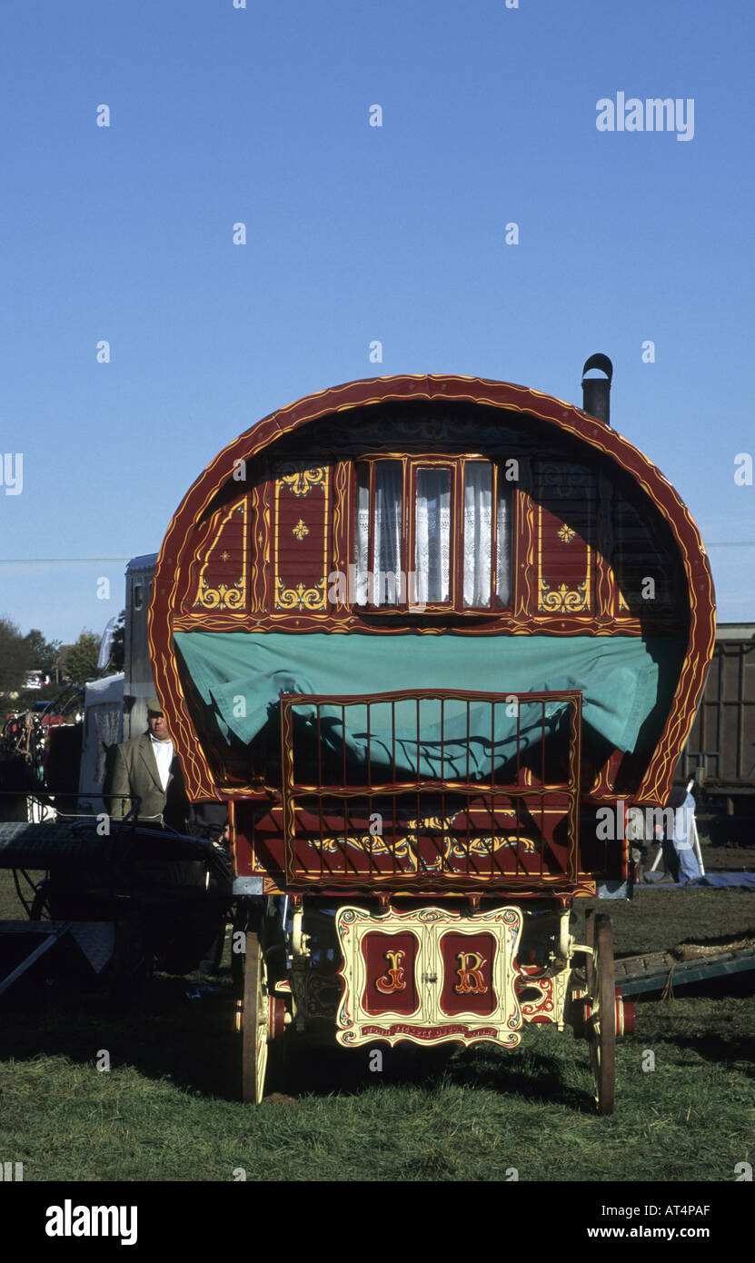 Traditional gypsy caravan at Stow Horse Fair, Stow-on-the-Wold ...
