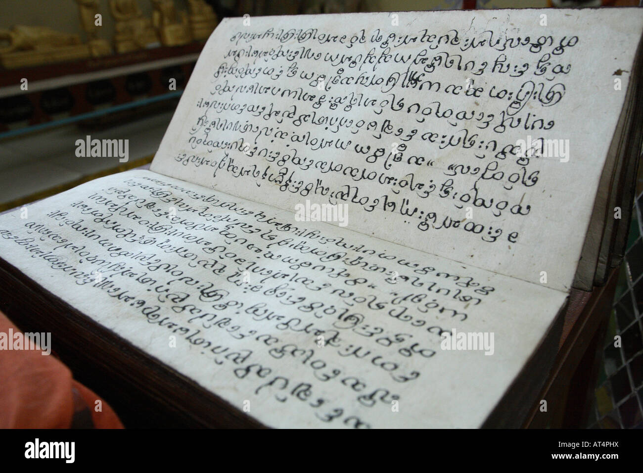Thailand Mae Hong Son Burmese Buddhist scripture Stock Photo - Alamy