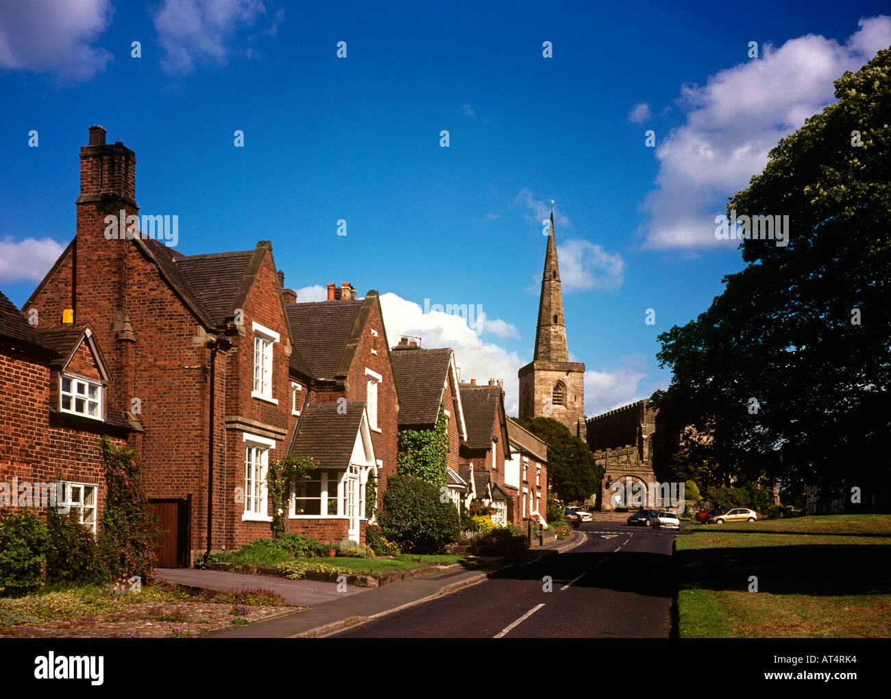 UK Cheshire Astbury village green St Marys Church Stock Photo - Alamy