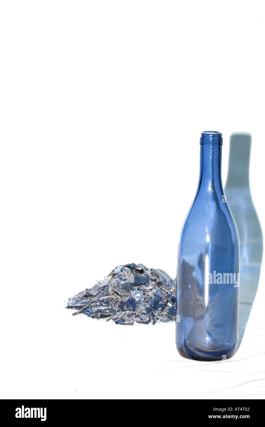 Alcohol bottle smashed hi-res stock photography and images - Alamy