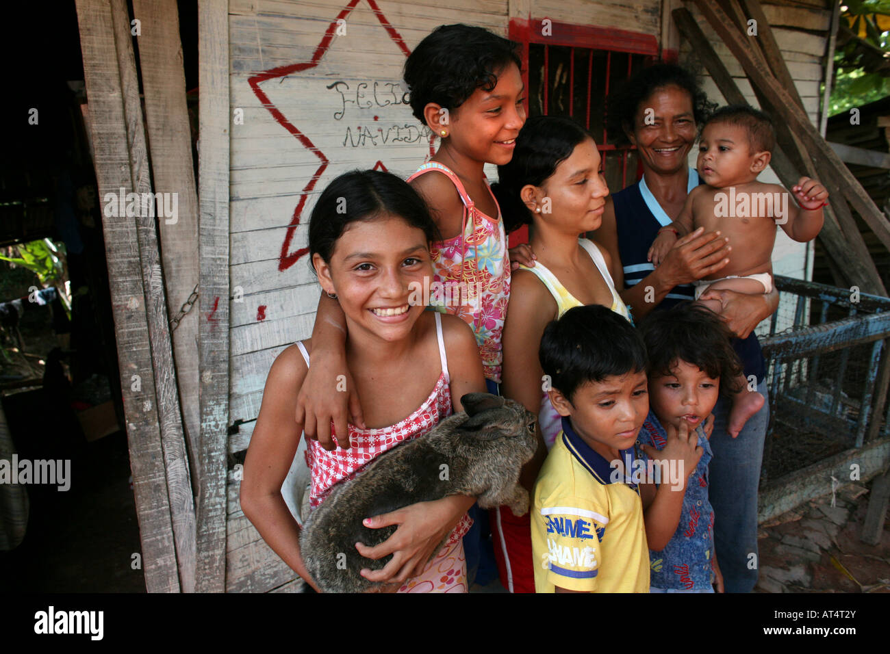Displaced family living in the outskirts of Colombia Stock Photo - Alamy