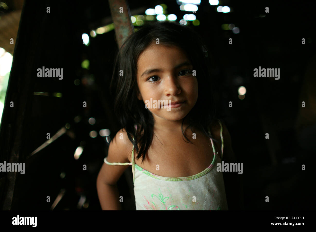 Portrait of a displaced girl in the slums of Colombia Stock Photo - Alamy