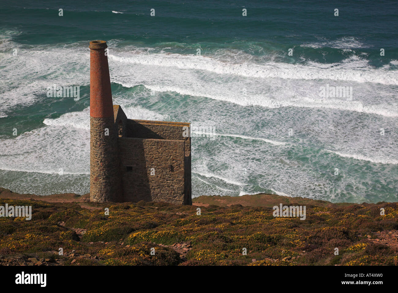 Wheel coates cornwall hi-res stock photography and images - Alamy
