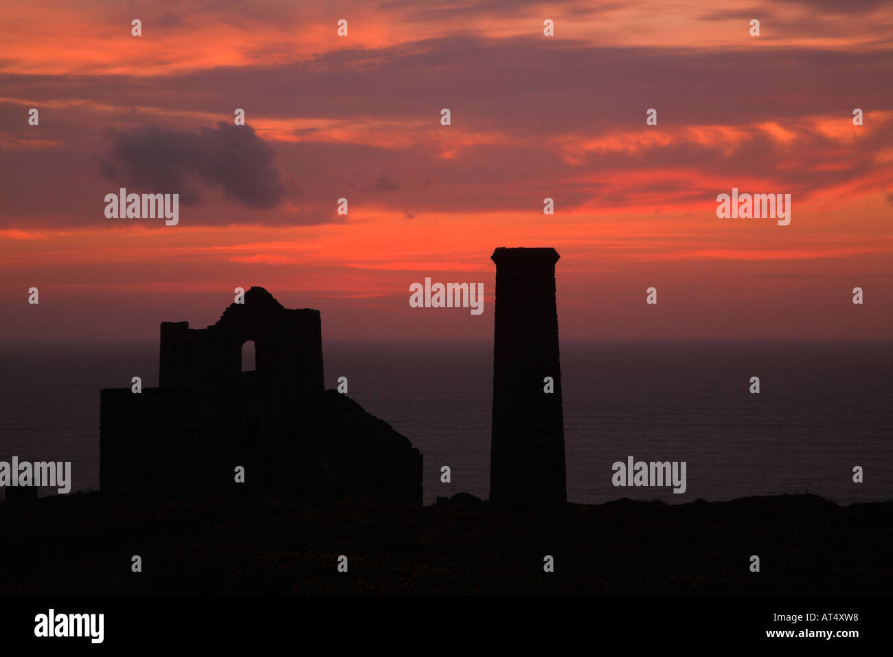 Tin mine ruin silhouette hi-res stock photography and images - Alamy