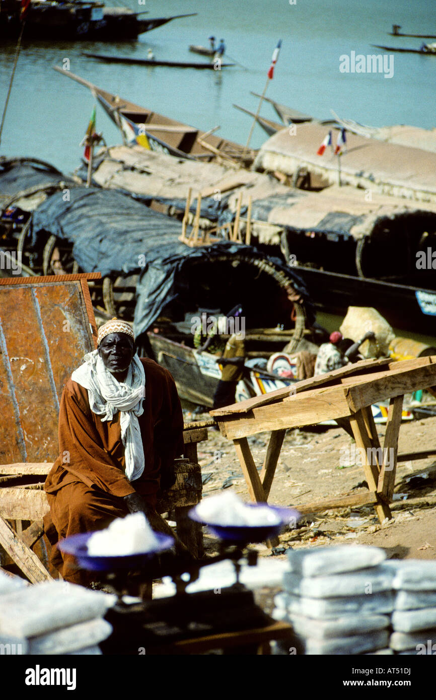 Niger salt hi-res stock photography and images - Alamy