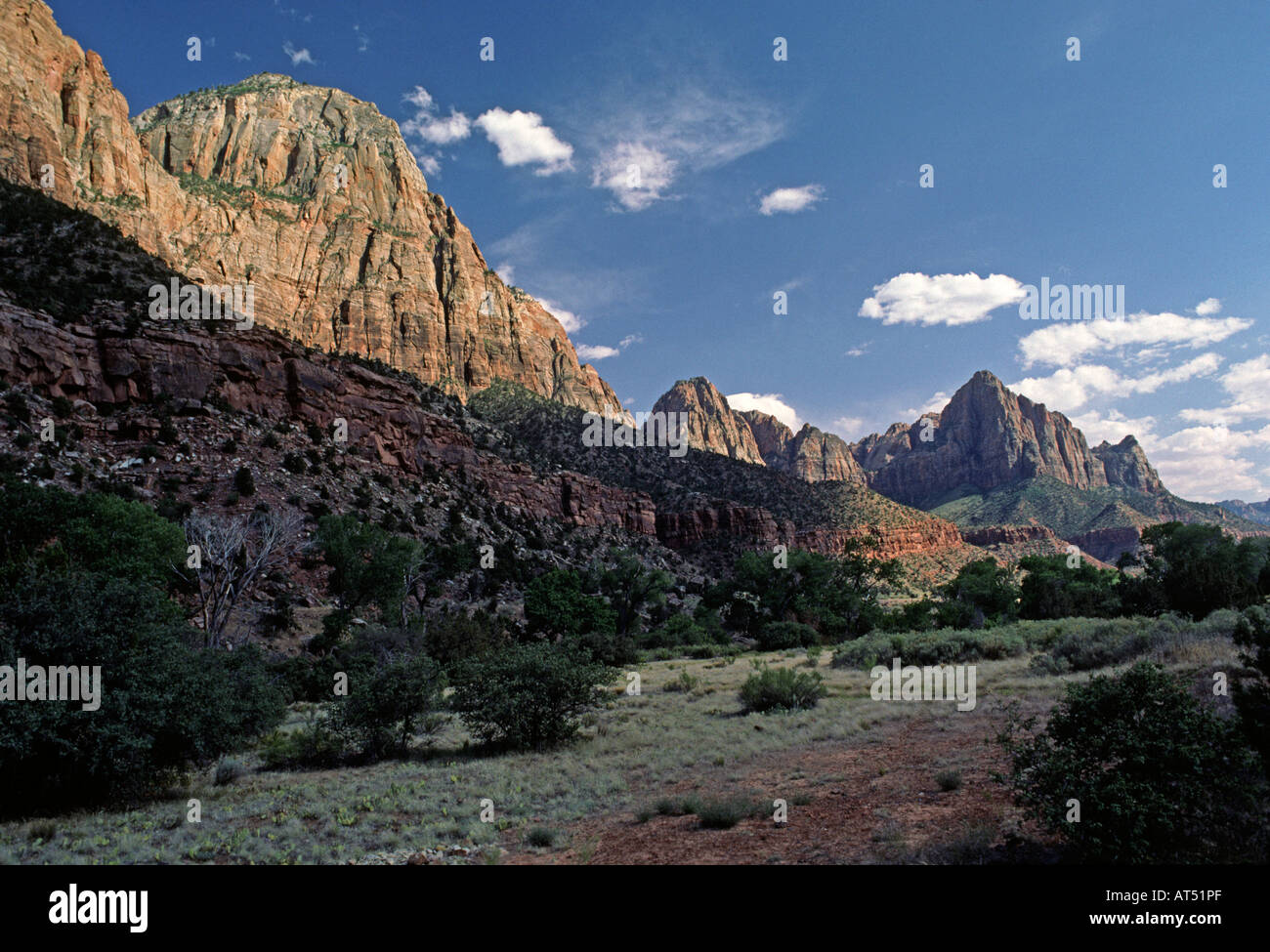 Dramatic light on mountains ZION NATIONAL PARK Stock Photo - Alamy