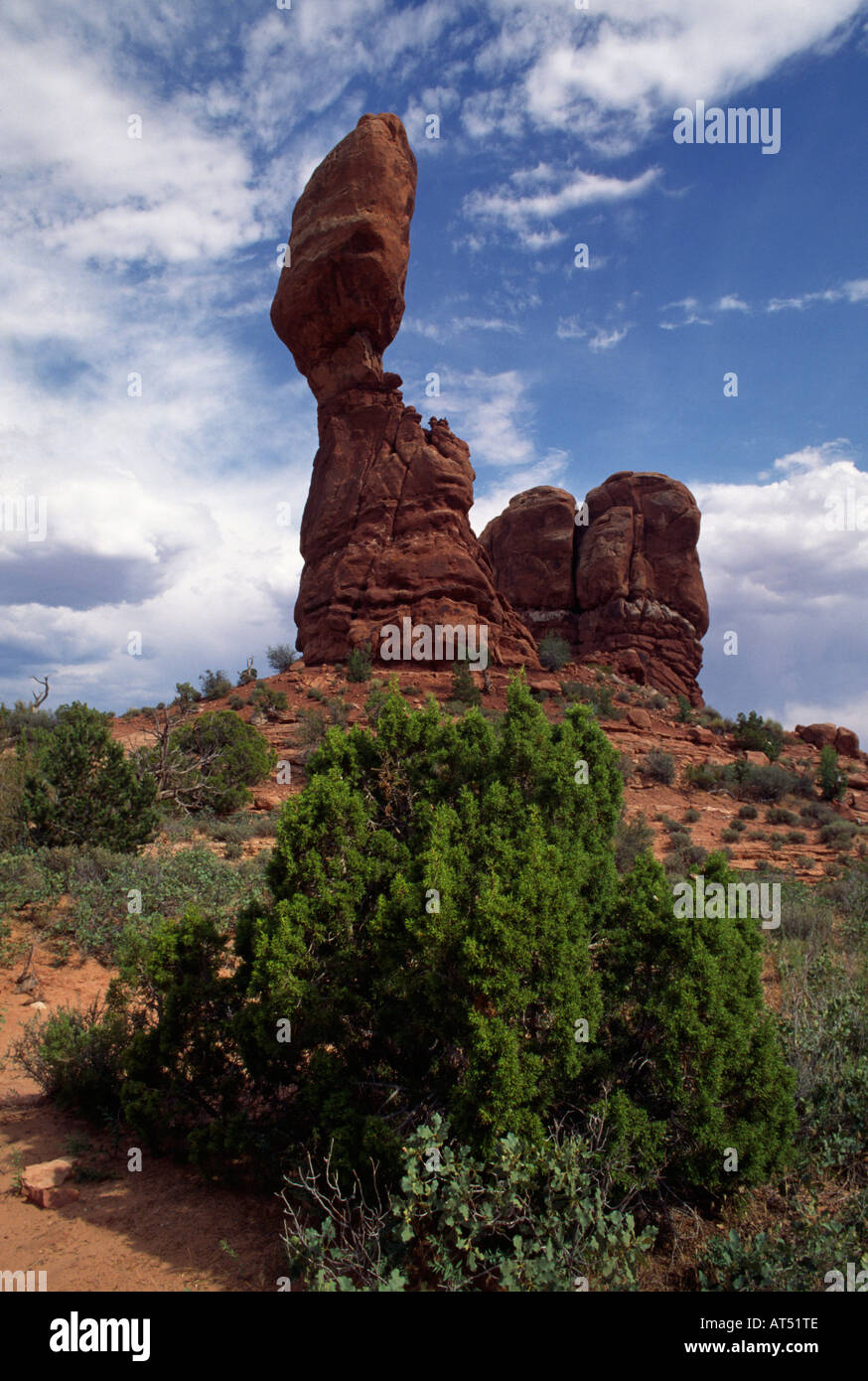 Balancing rock formation in arches hi-res stock photography and images ...