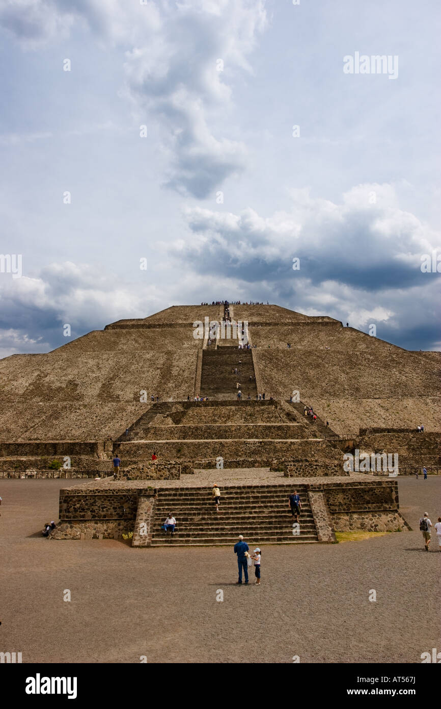 Pyramid of the Sun in Teotihuacan, Mexico, with a cloudy sky Stock ...